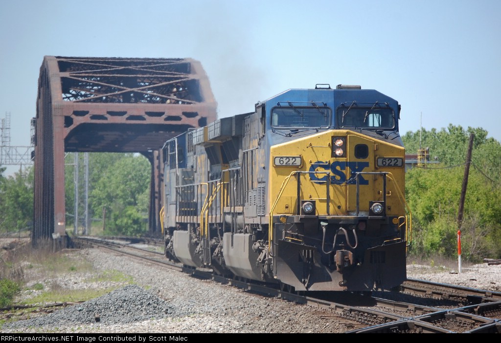 CSX 695 & 622